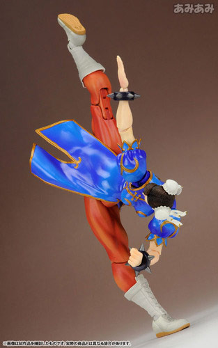 Chun-Li Street Fighter 4 Play Arts Kai action figure image #4